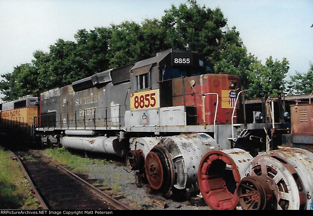 UP 8855